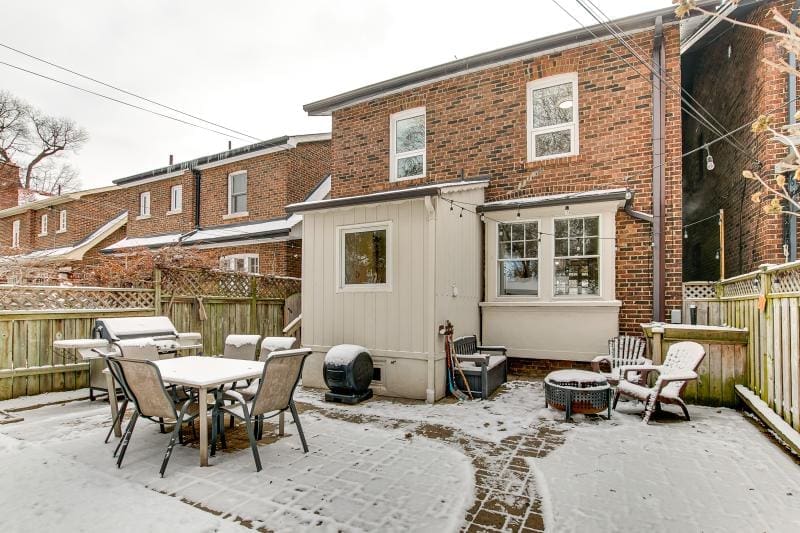 152 Colbeck Street | Listed by Sidorova Inwood Real Estate Team