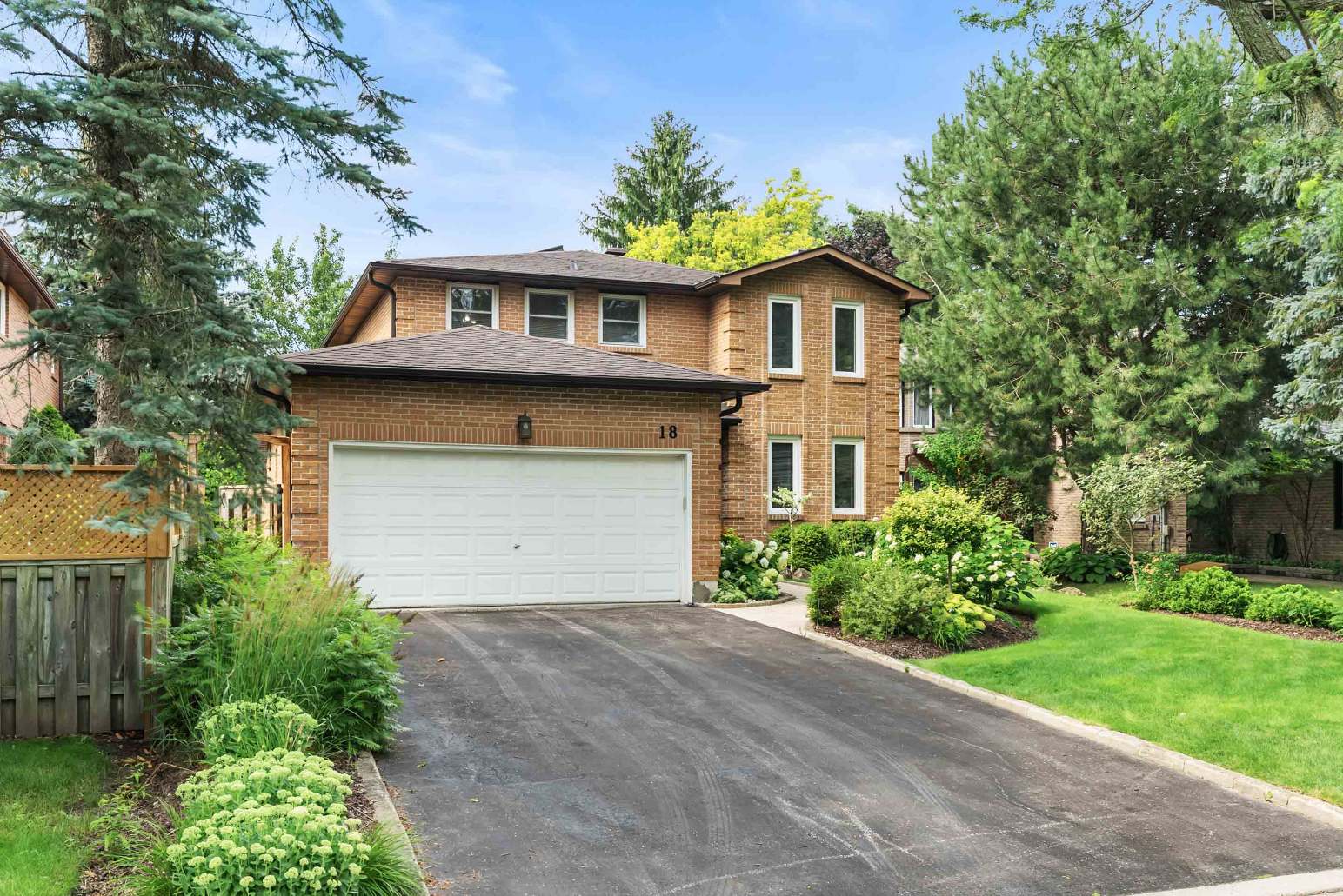 18 Fry Court | Listed by Sidorova Inwood Real Estate Team