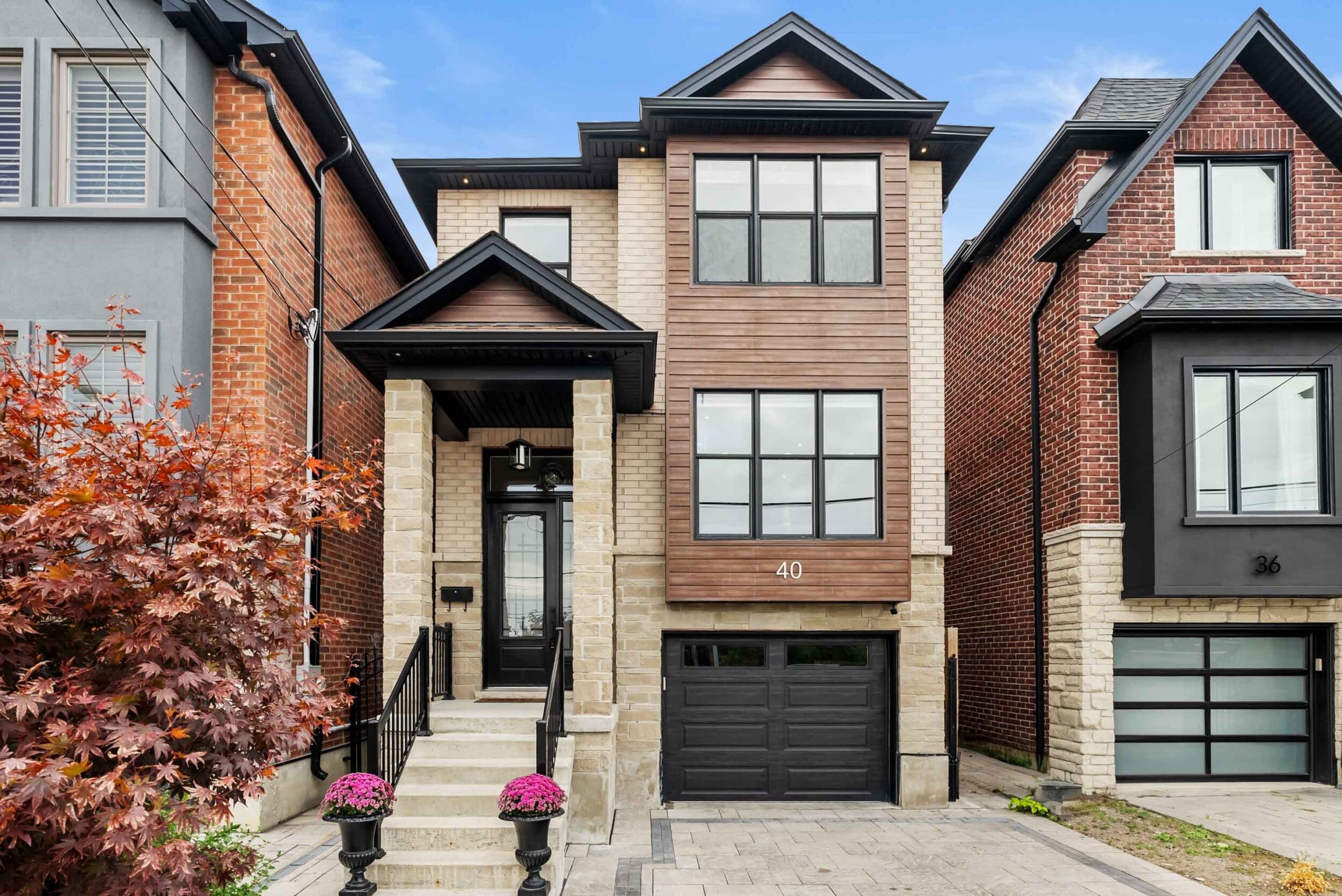40 Exmoor Drive | Listed by Sidorova Inwood Real Estate Team